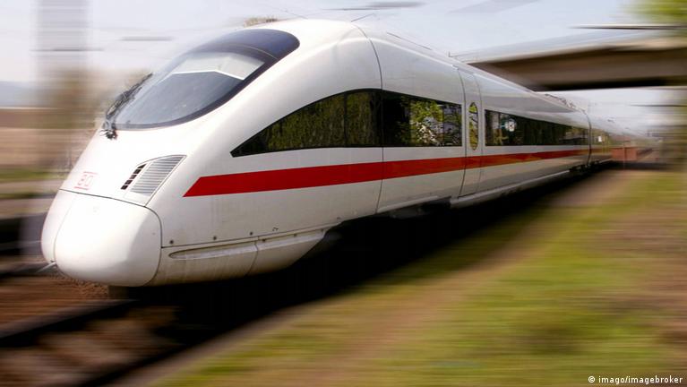 No limits: World's fastest trains – DW – 04/30/2018