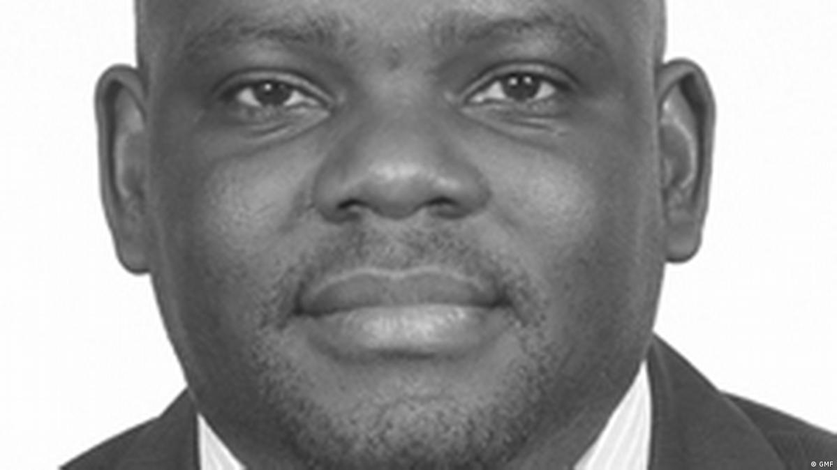 Maina, Henry