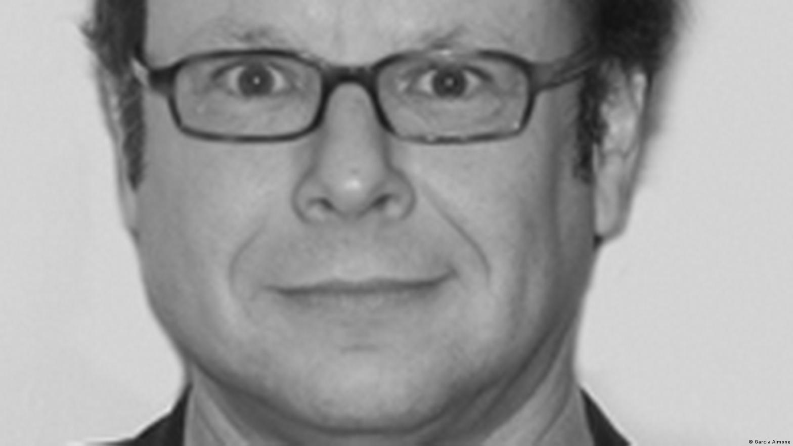 Aimone García, Enrique