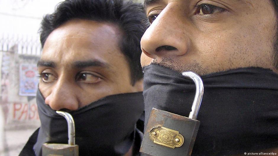 World in Progress: Journalists under attack – DW – 12/20/2017