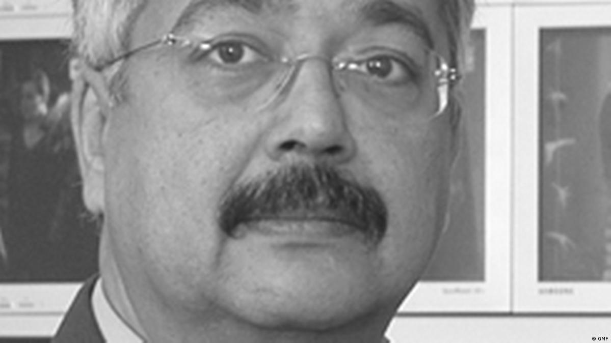 Mansukhani, Ravi Chandur