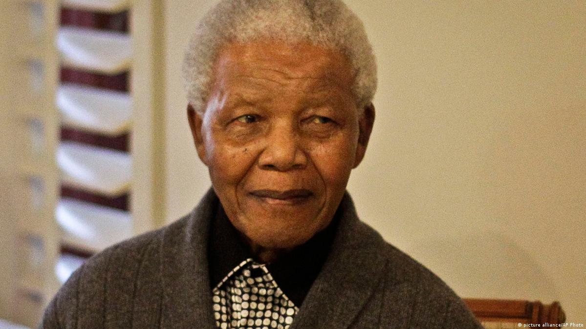 Mandela responding to treatment – DW – 06/12/2013