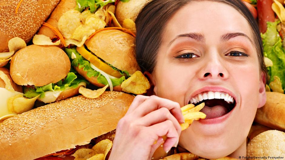 Fast food causes 'infection' in mice – DW – 02/14/2018