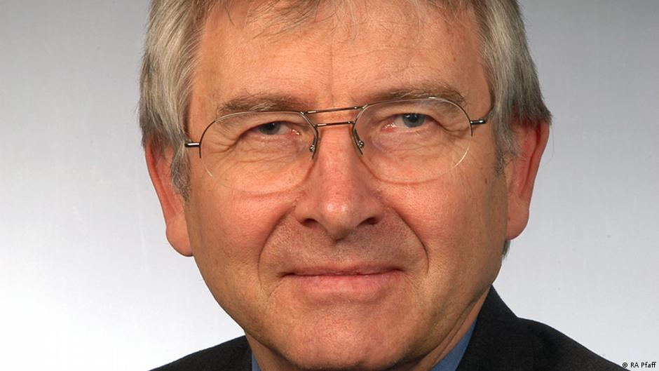 Victor Pfaff – DW – 21.11.2013