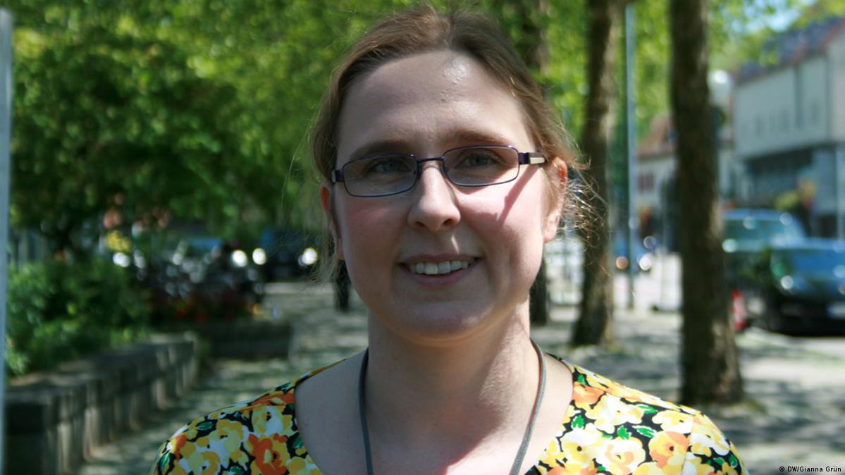 Jennifer Strunk recycles CO2 – DW – 07/12/2013