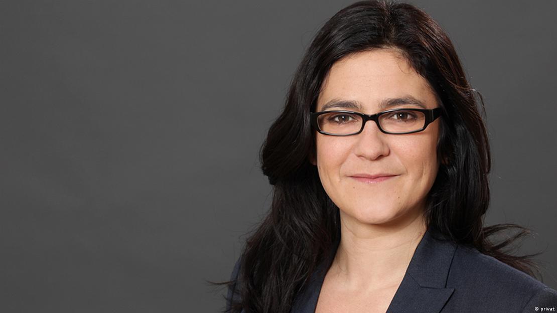 Naomi Conrad's Instagram, Twitter & Facebook on IDCrawl