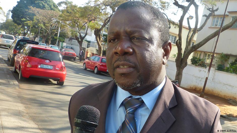 Lutero Simango anuncia candidatura à liderança do MDM – DW – 29/09/2021