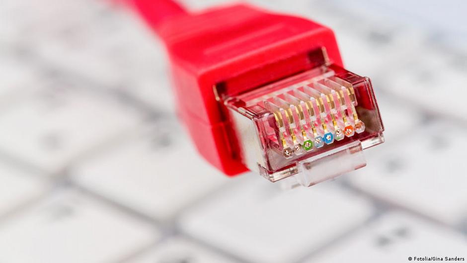 A 'national internet'? – DW – 10/21/2013
