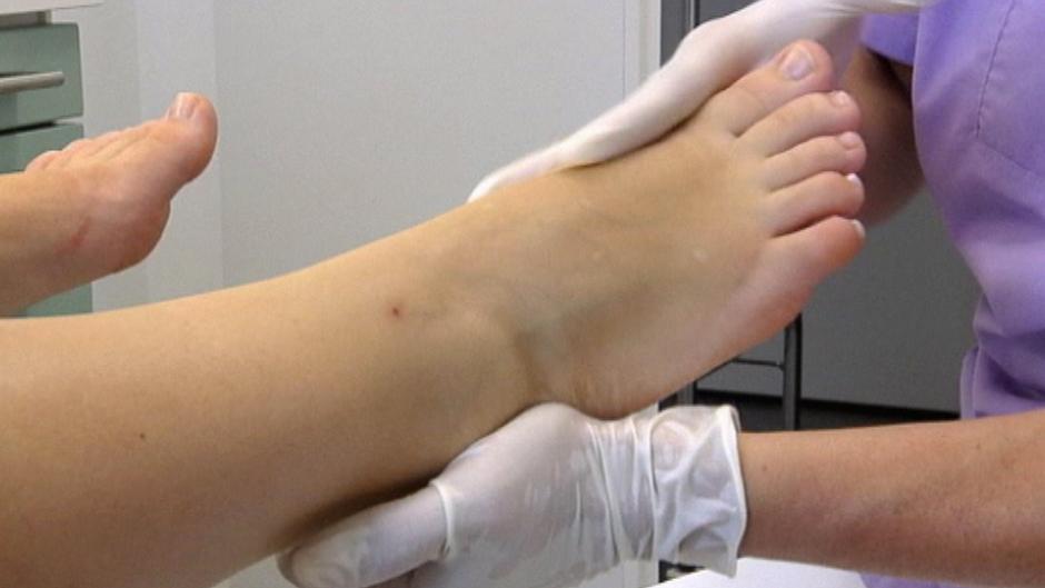 Fine Feet – DW – 08/29/2013