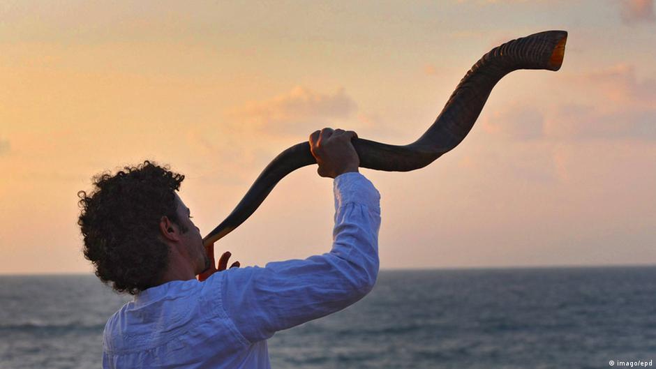 Šta Jevreji slave na Jom Kipur – DW – 4. 10. 2022.