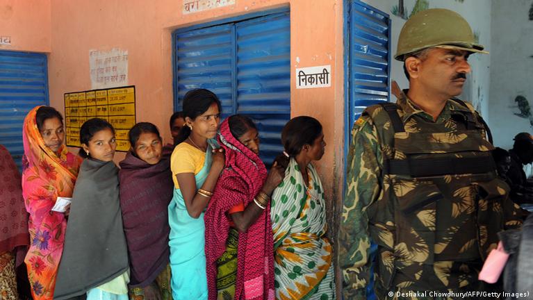 Indiya: Ana zaben 'yan majalisa – DW – 04/11/2019