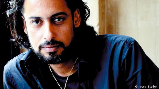 Abbas Khider and his new book, 'Ohrfeige'