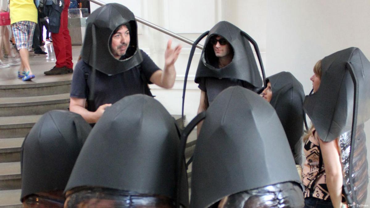 Professor Cockroach – DW – 10/04/2013