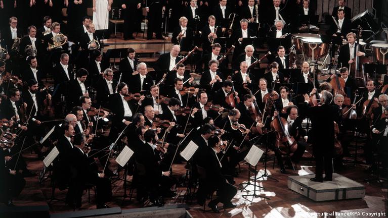 Berlin Philharmonic – DW