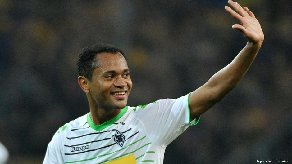 Coming Up... Raffael – DW – 10/08/2013