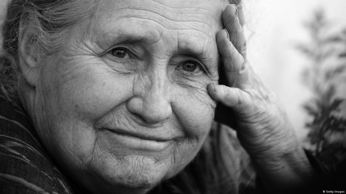Doris Lessing dead at 94 – DW – 11/17/2013
