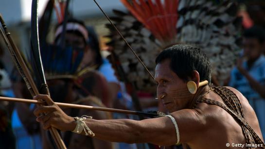 Land loss threatens indigenous communities worldwide – DW – 08/09/2018