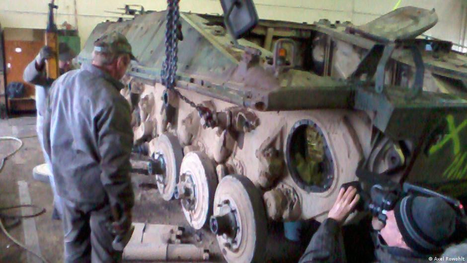Recycling Army Tanks – DW – 12/12/2013