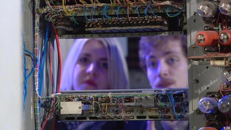 Master in Cyber Spying - Britain’s University for Secret Agents – DW ...