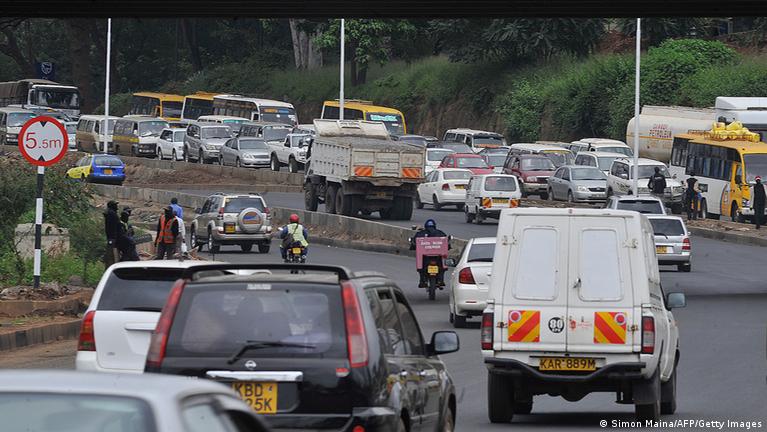 Smart traffic in Kenya – DW – 01/16/2017