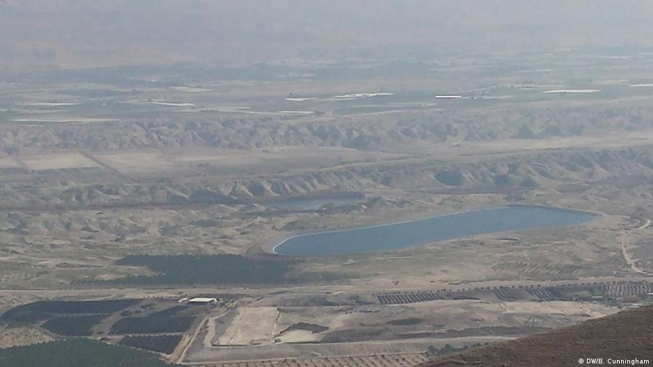 Rift in the Valley – DW – 01/11/2014