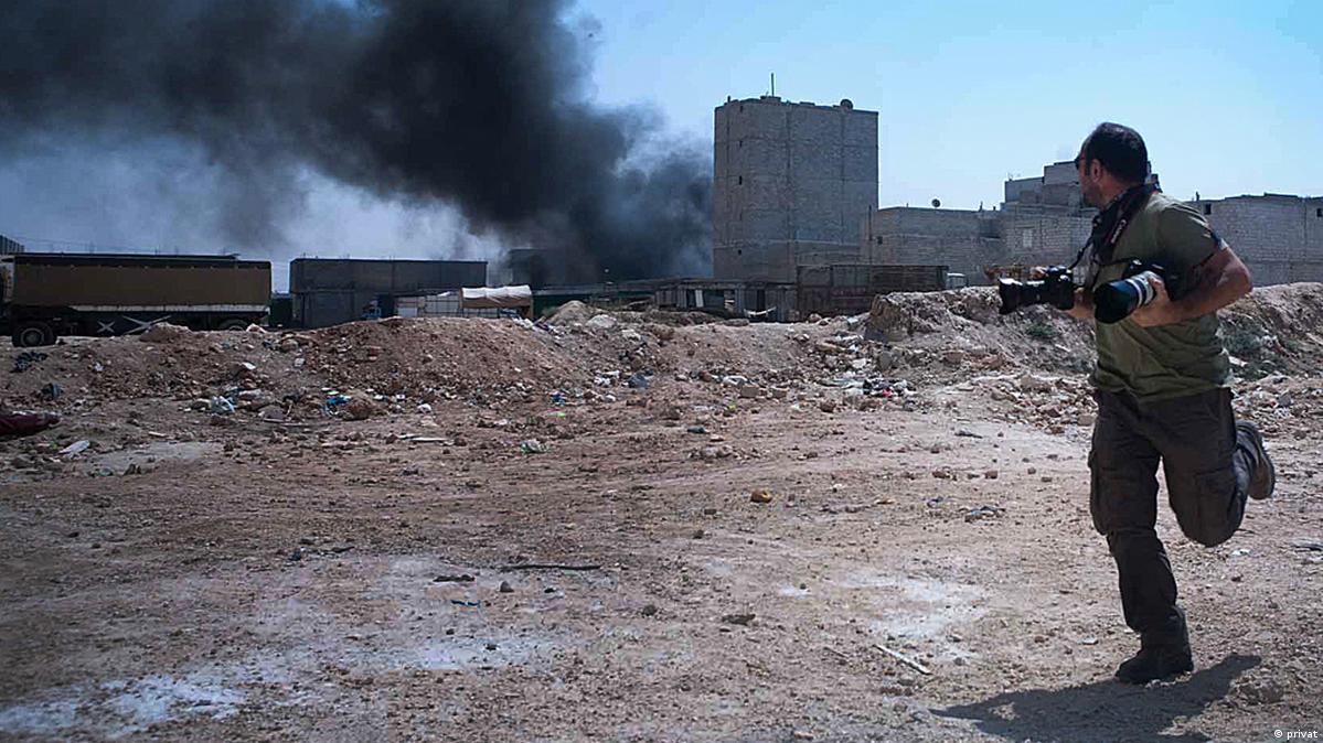 Journalists under fire – DW – 01/30/2014