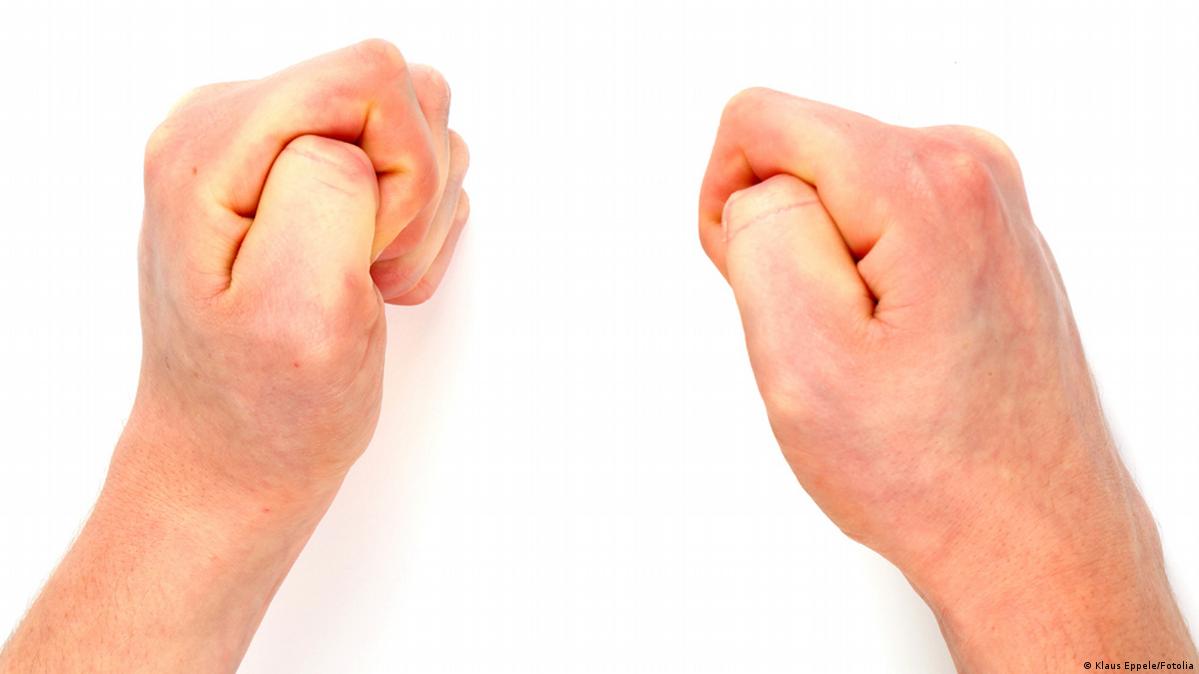 "Die Daumen drücken" – DW – 17/05/2023