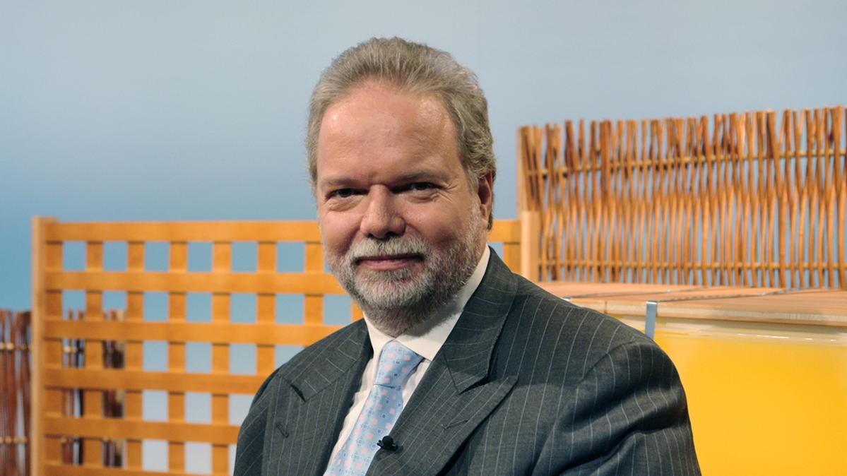 Utz Claassen, Writer and former executive