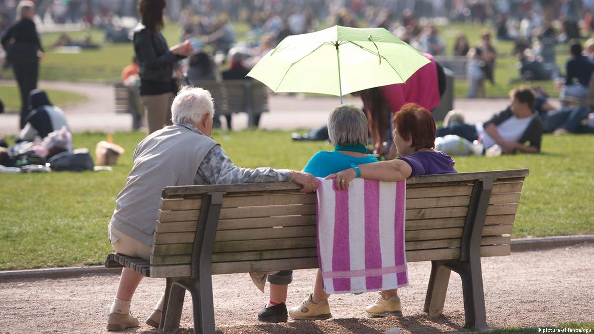 Almost one million German retirees still work – DW – 09/01/2016