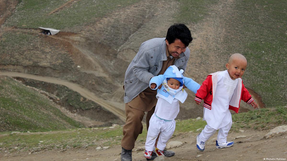 گشتی در شهرک امید سبز کابل – DW – ۱۳۹۳/۱/۲۴