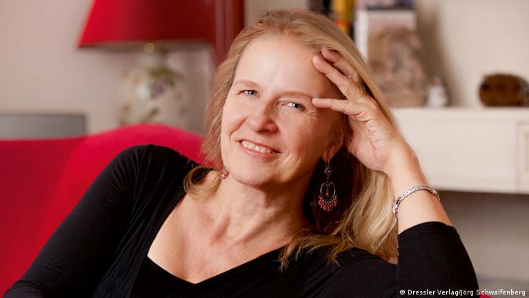 Star children's author Cornelia Funke at 60 – DW – 12/10/2018