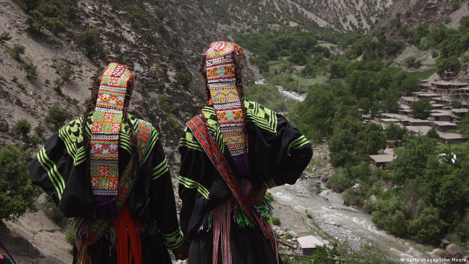 Pakistan's Kalash people – DW – 03/09/2020