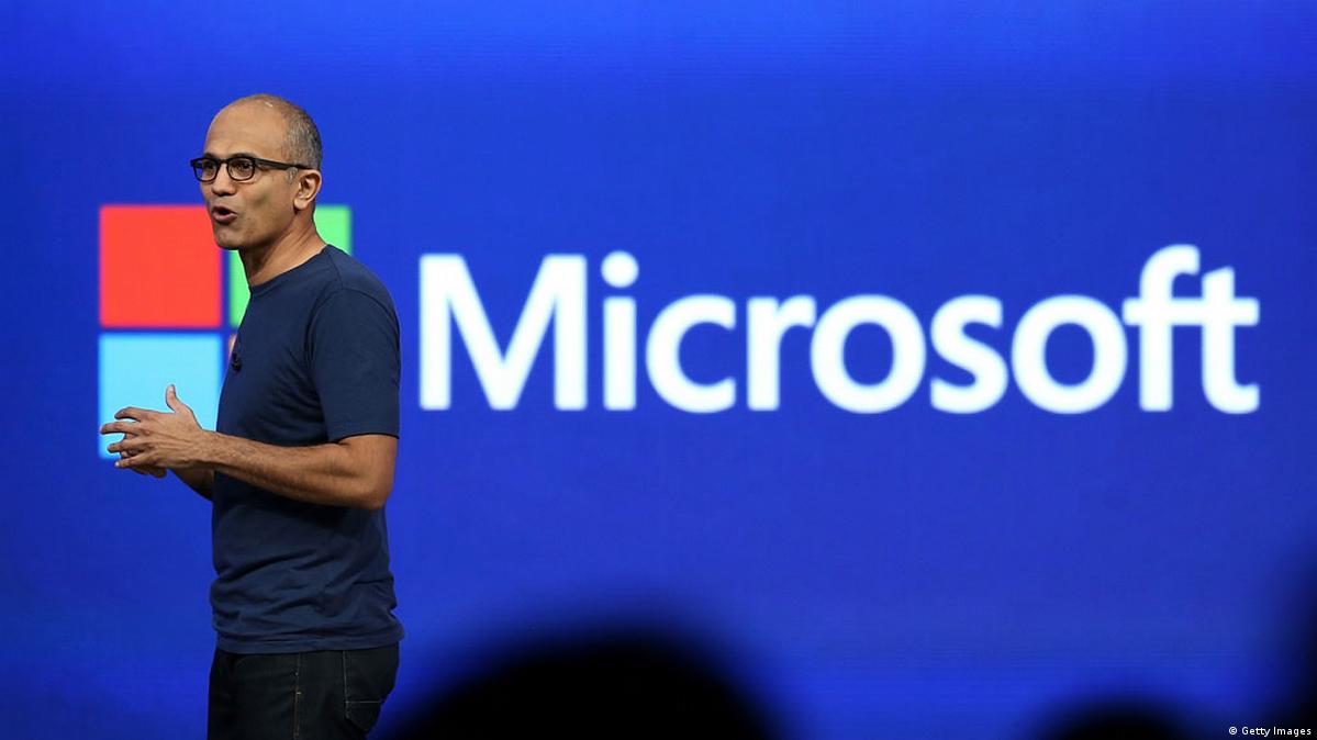 Microsoft CEO apologizes to women – DW – 10/10/2014