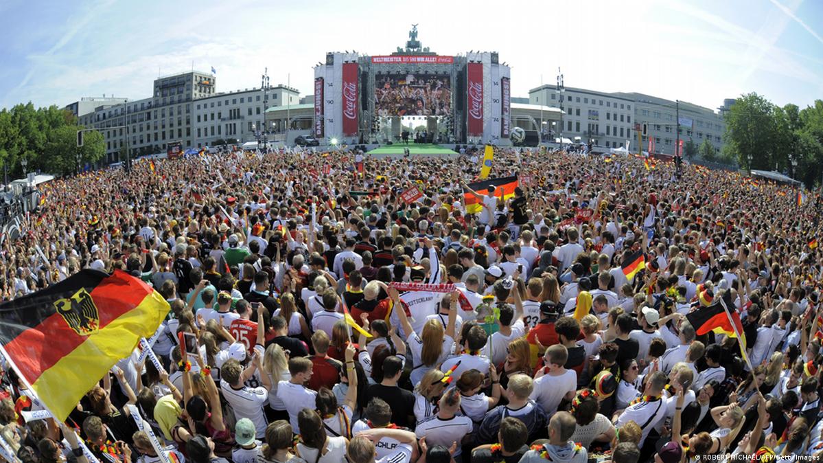 Population in Germany hits all-time high – DW – 01/27/2017