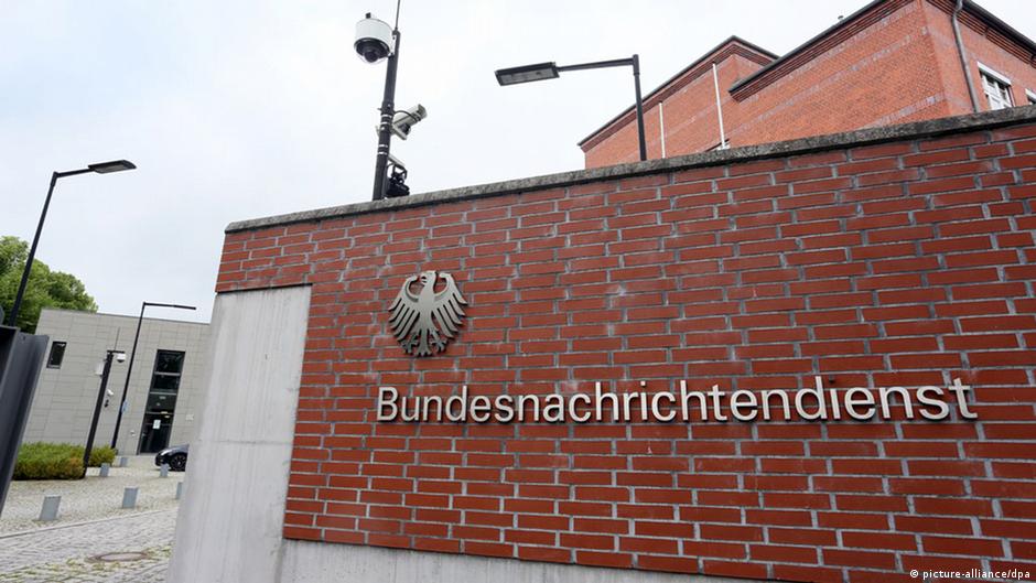 Double agent 'stole' list of German intel agents' names – DW – 01/14/2015