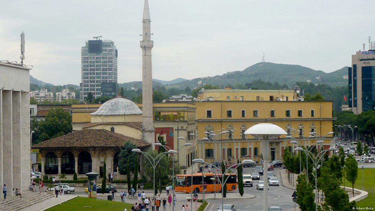 Sfidat e bashkëpunimit mes vendeve të rajonit – DW – 24/02/2015