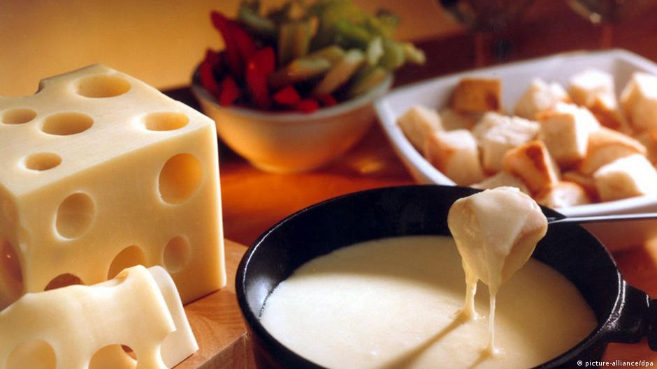 Swiss cheese fondue