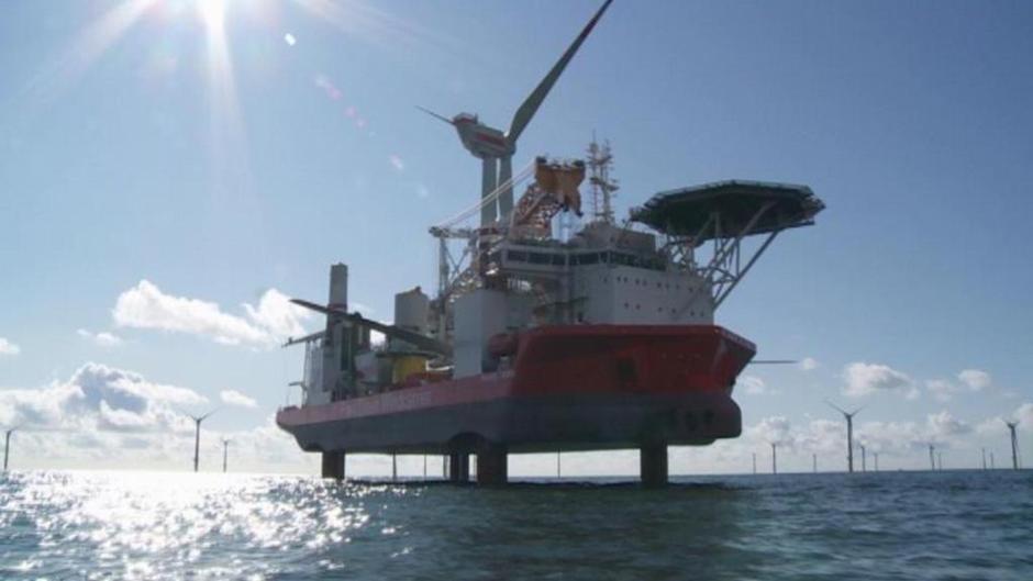 Brave Tern: Working on the edge – DW – 10/20/2015