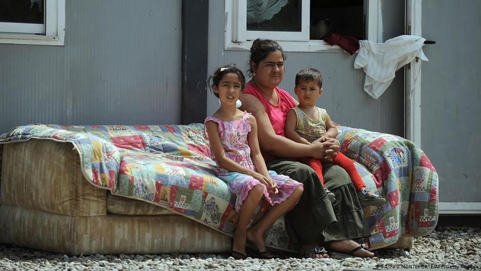 Inside Europe’s slums – DW – 10/21/2014