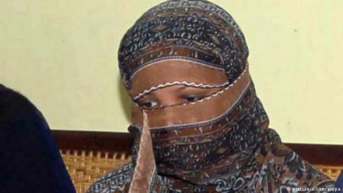 Asia Bibi: Pakistani court upholds acquittal decision | News | DW | 29. ...