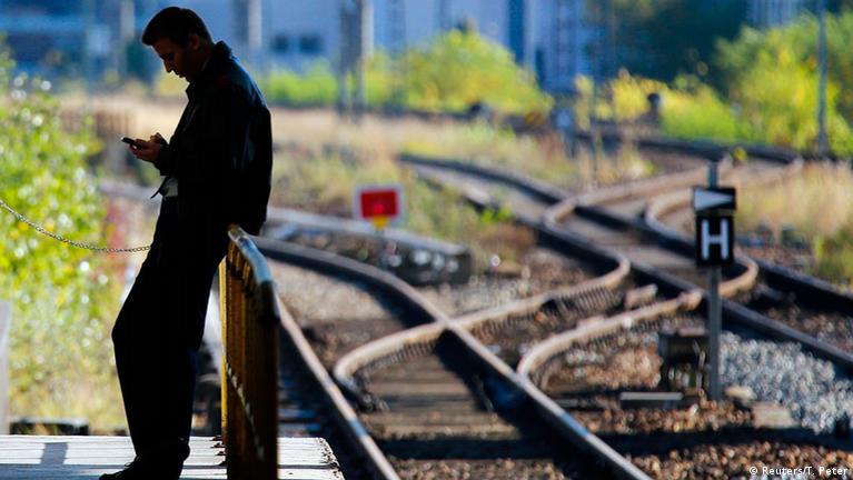 An overplayed hand – DW – 10/20/2014