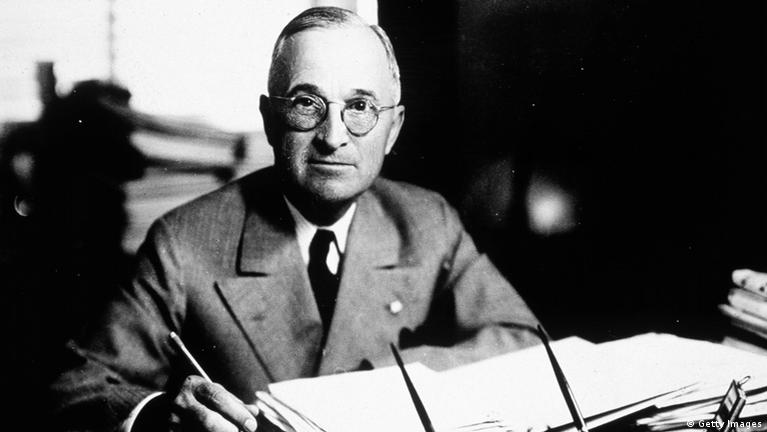 1947: Divulgada a Doutrina Truman – DW – 12/03/2017