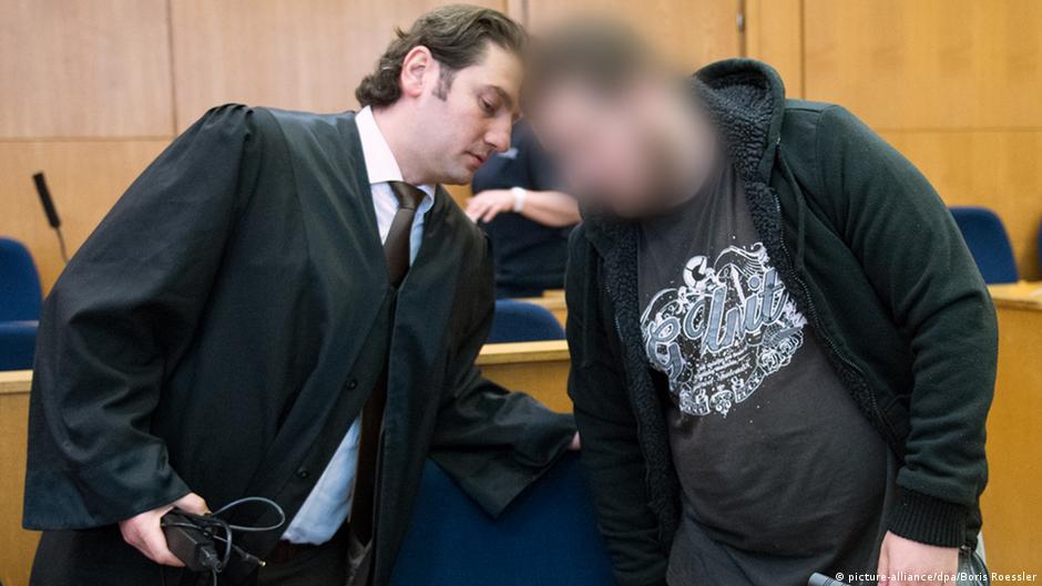 Verdict in first German IS trial – DW – 12/05/2014