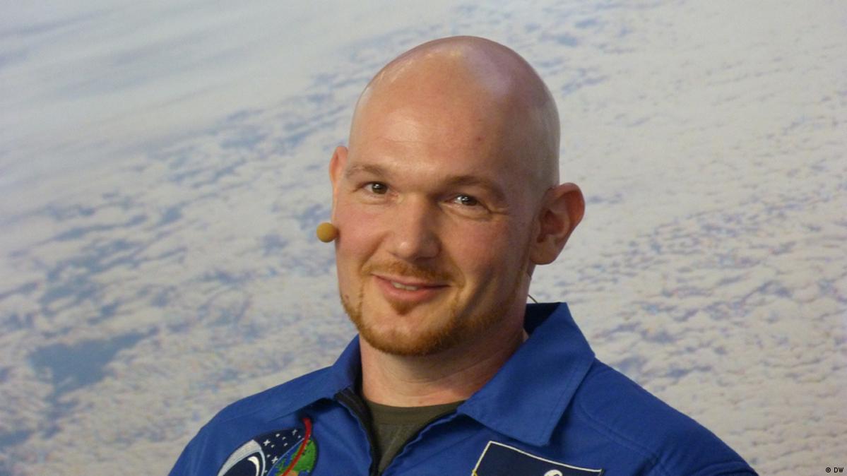 In Conversation with Astronaut Alexander Gerst – DW – 06/01/2015