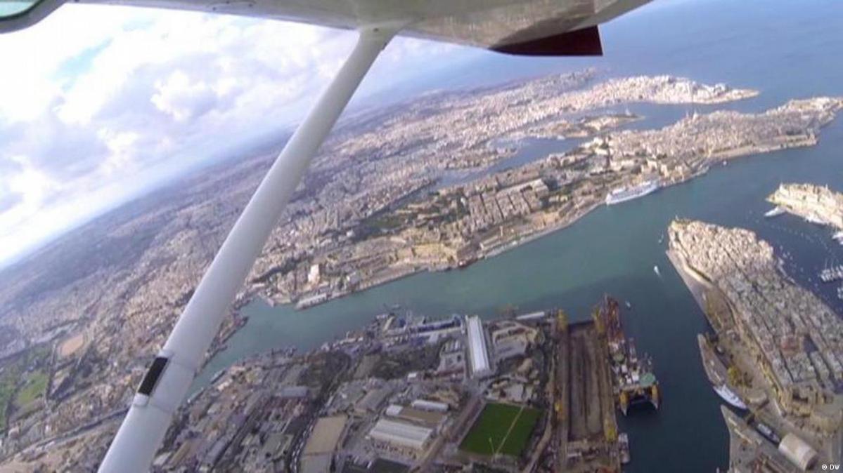 Flight around Malta – DW – 11/30/2016