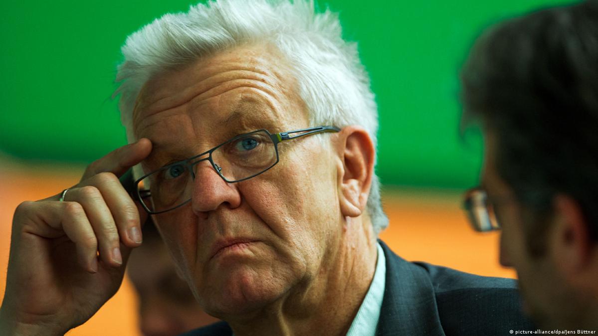 Germany's left plays into right's hands