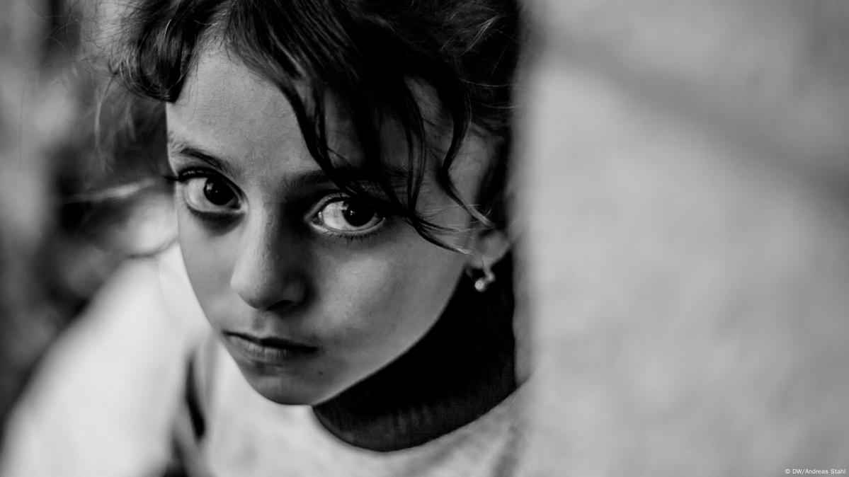 Amnesty Yazidis Face Sexual Violence From Is Dw 12 23 2014
