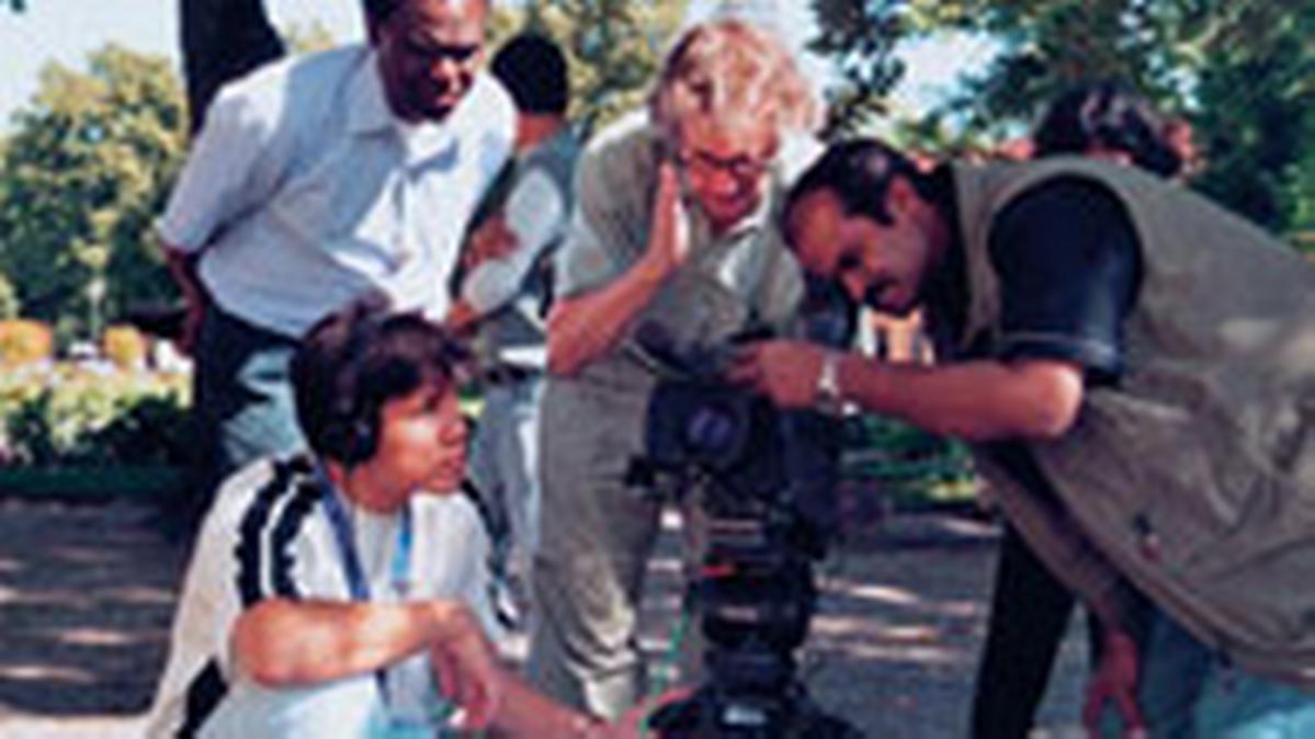 Multimedial und vielsprachig mit der Welt im Dialog
