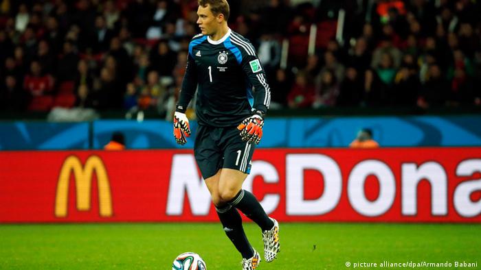 Manuel Neuer: The sweeper-keeper | DW Learn German