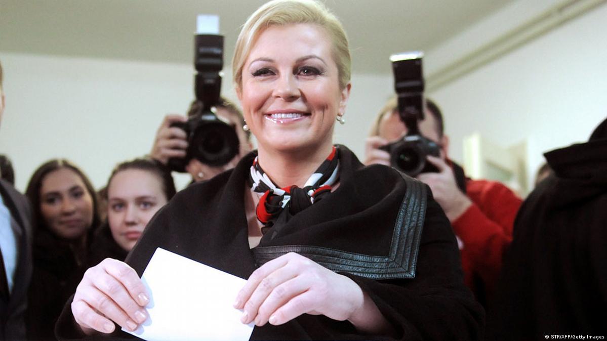 Croatia elects first female president – DW – 01/12/2015